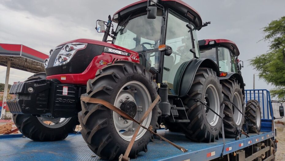 Prefeitura de São Gonçalo adquire novos tratores para agricultura do ...