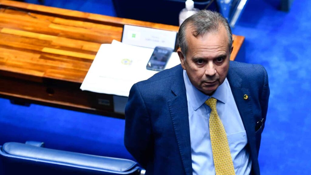 Rogério Marinho critica aumento do salário mínimo