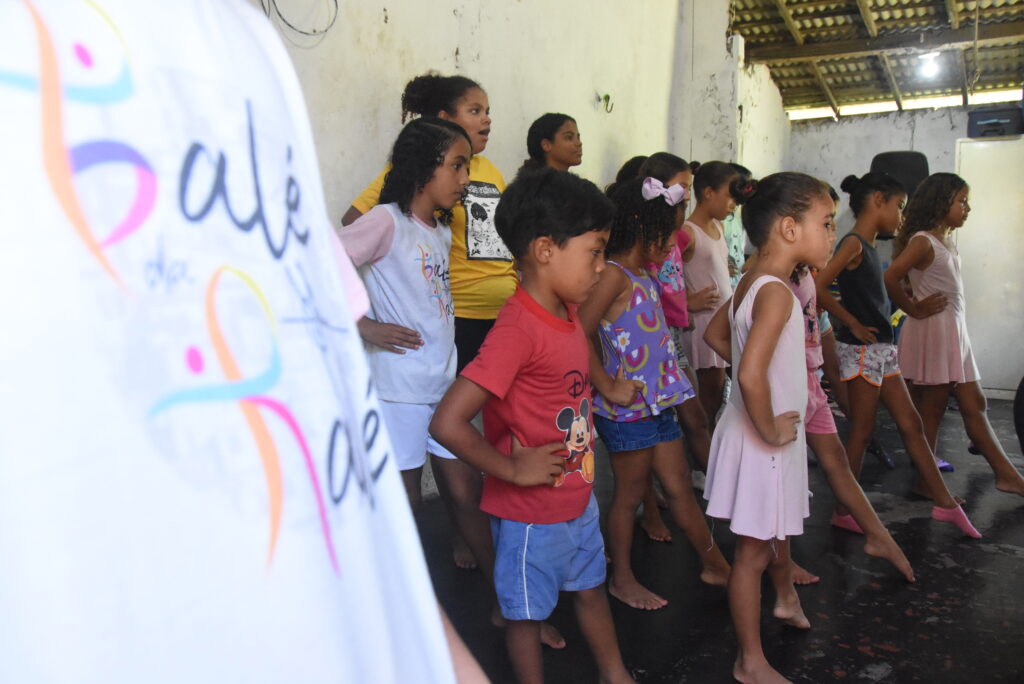 Balé da Ralé: projeto social leva arte, esporte e educação para mais de ...