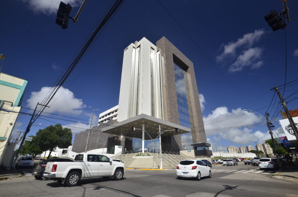 Assembleia aprova reajuste anual automático para servidores do TJRN